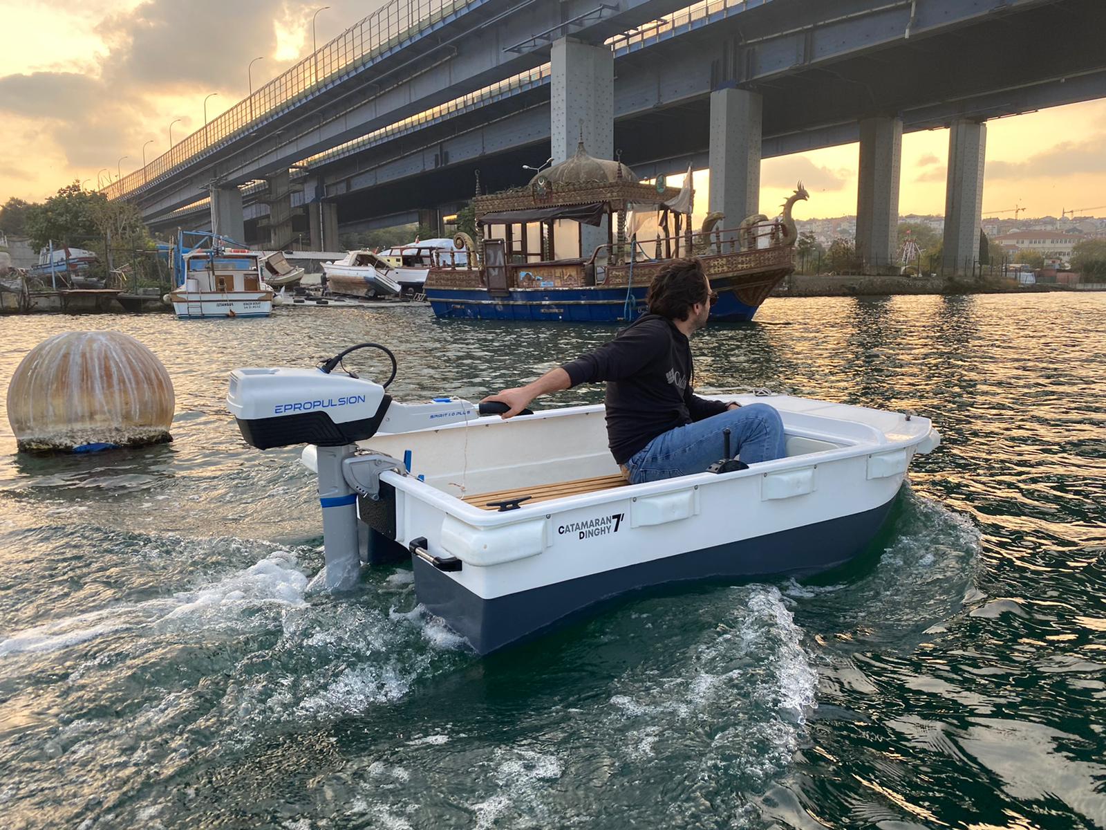 Neden Catamaran Dinghy? – Ella Yachts