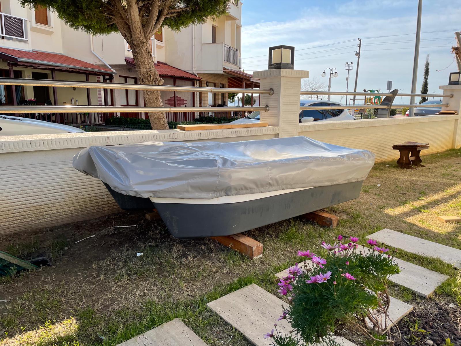 Catamaran Dinghy 9′ – Ella Yachts